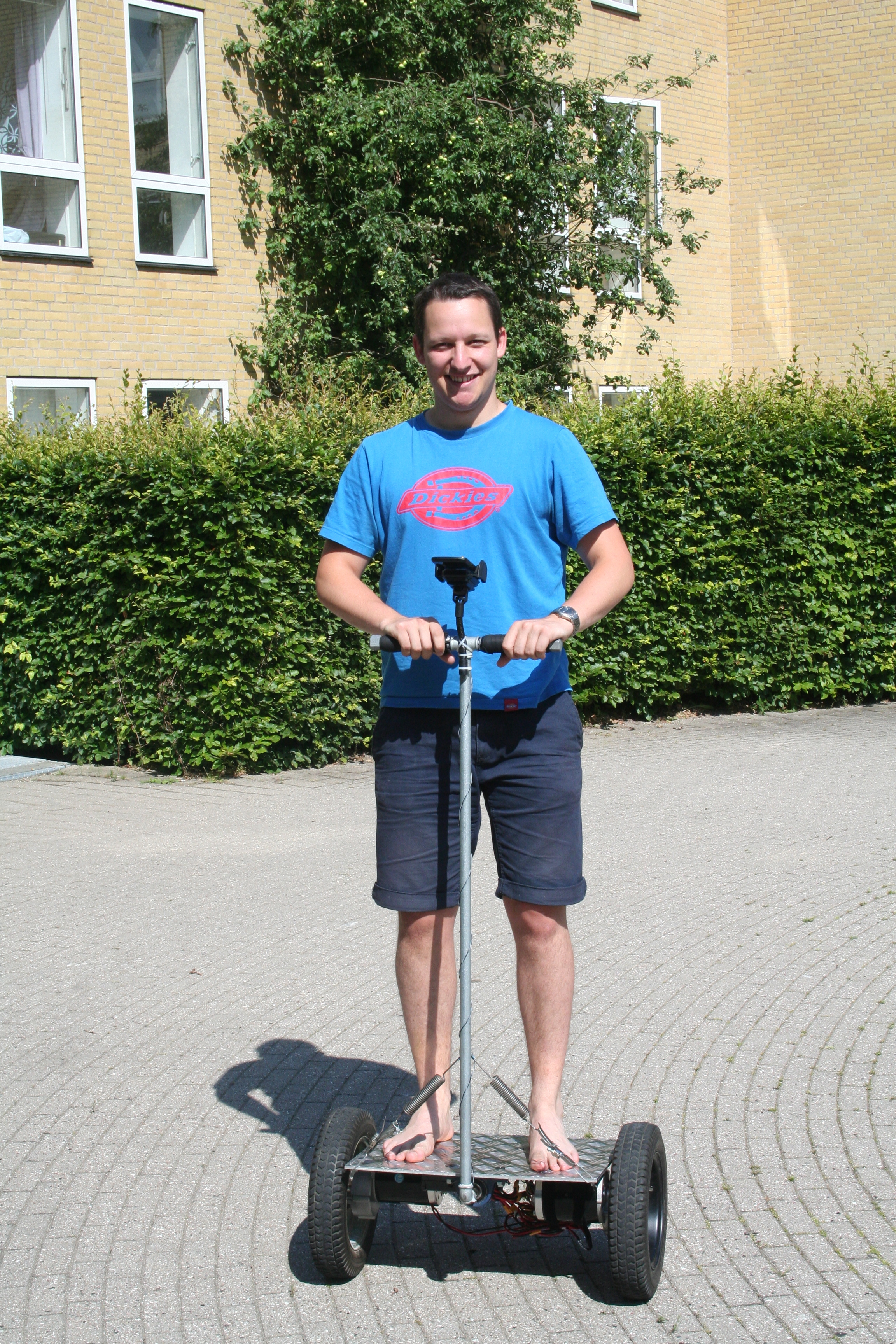 Hi-Tech Barfüßer, voll unnatürlich - Archiv: Hobby? Barfuß!